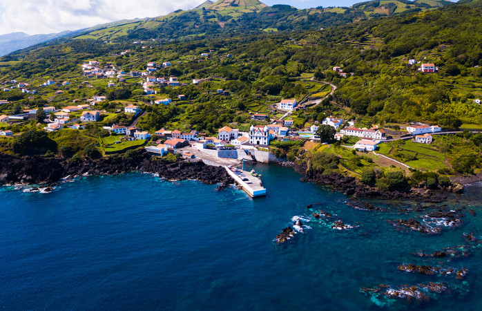 Reseguide till Azorerna: Upplev Atlantens vackraste ögrupp | momondo