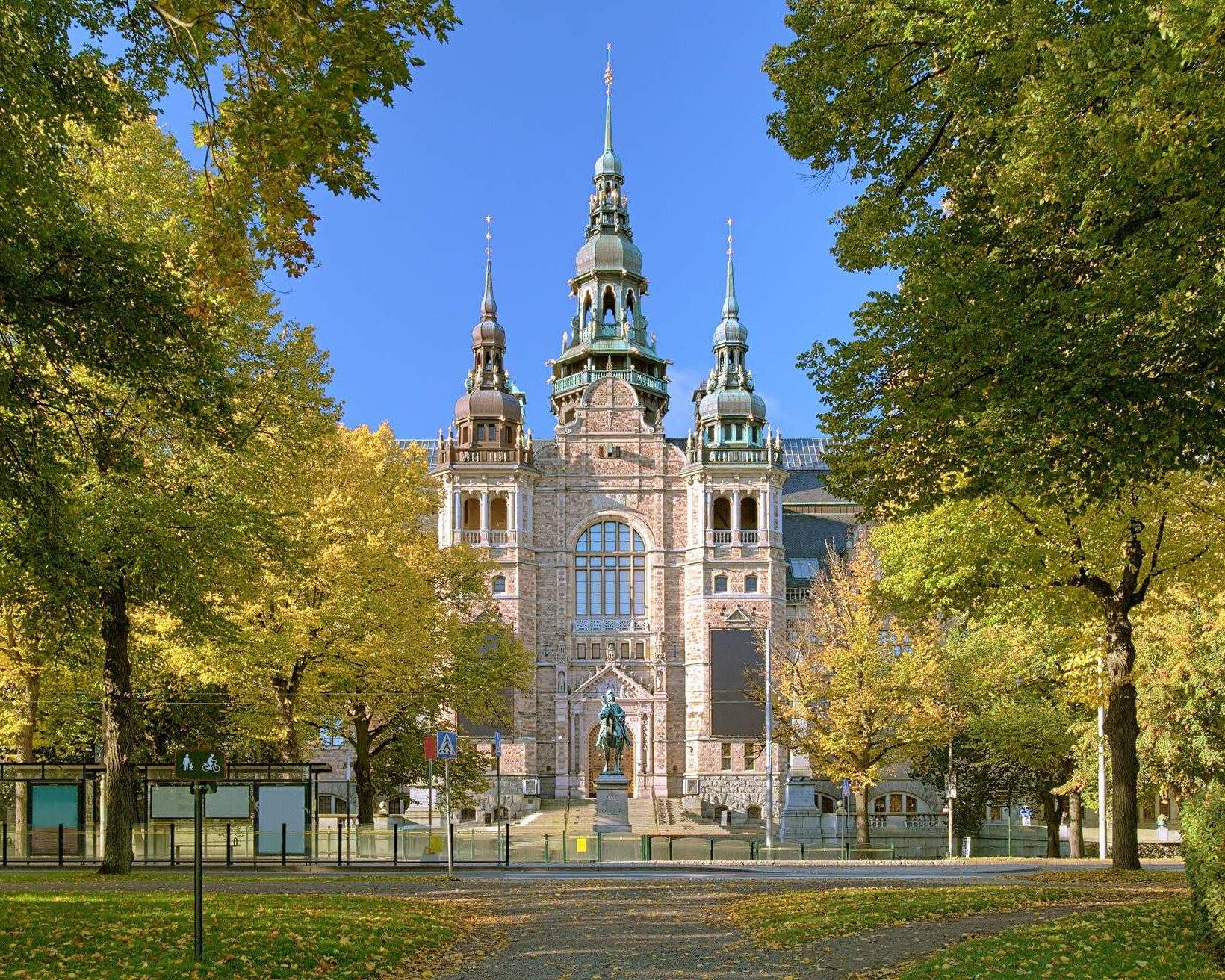 Upptäck kända byggnader i Stockholm | momondo